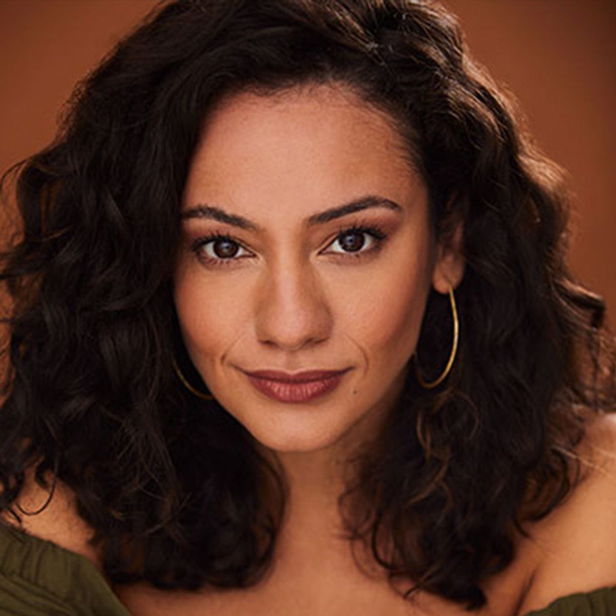 Isabelle "Izzy" McCalla | Broadway Podcast Network